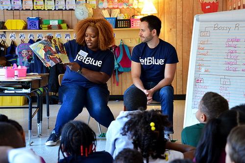 JetBlue Celebrates Launch of Service to Nashville With A...