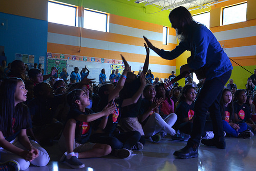 JetBlue Celebrates Launch of Service to Nashville With A...